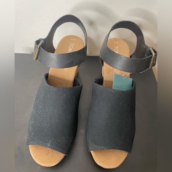 Toms | Shoes | Toms Black Open Toe Sandal | Poshmark
